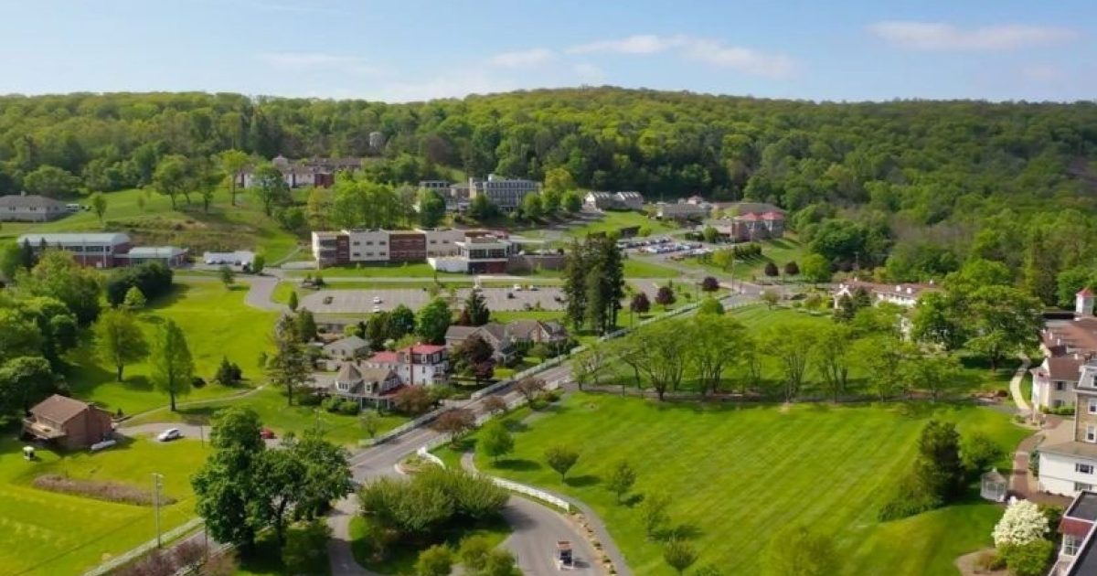 Our Treatment Philosophy | Caron Treatment Centers